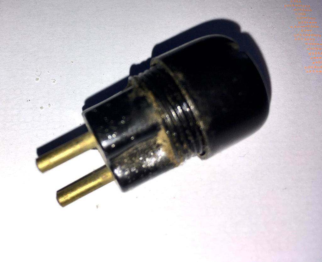 3 PIN, MALE PLUG, CABLE MOUNT, BRASS PINS, NOS – MULLARD MAGIC