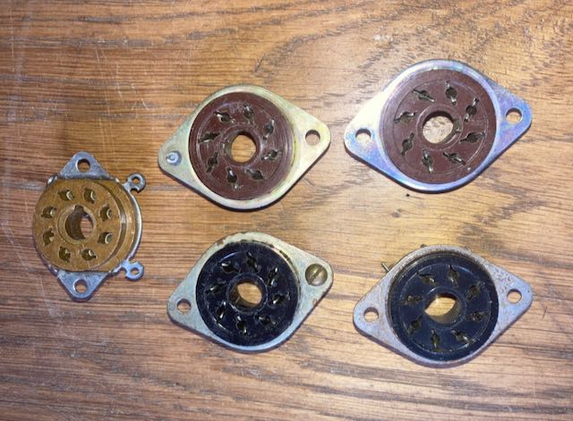 5x, 8 PIN, OCTAL, VALVE BASES, EX EQUIPT – MULLARD MAGIC