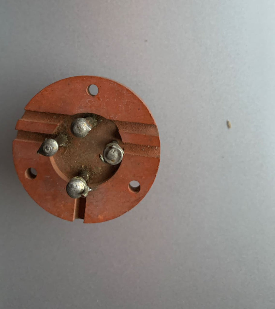 PREWAR, AIR MINISTRY, BRITISH 4 PIN, B4, BROWN, VALVE BASE, 10A/2123 ...