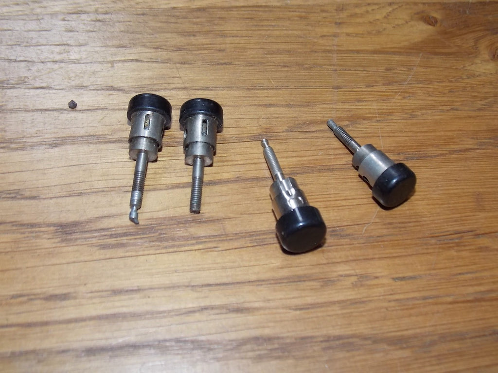 SPRING LOADED, SPRING TOP, BINDING POSTS, BLACK – MULLARD MAGIC